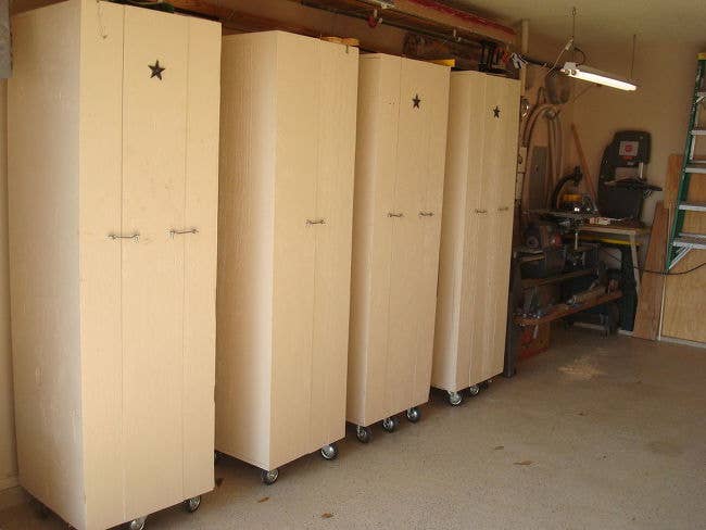 How to Build DIY Rolling Garage Storage Cabinets With Shelves - Dengarden