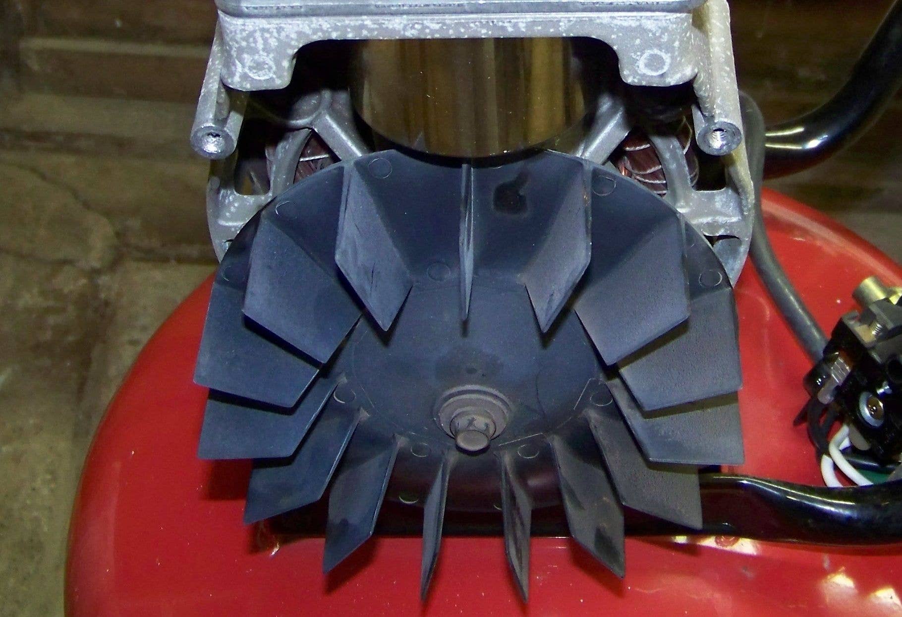 How to Repair a Craftsman Air Compressor - Dengarden
