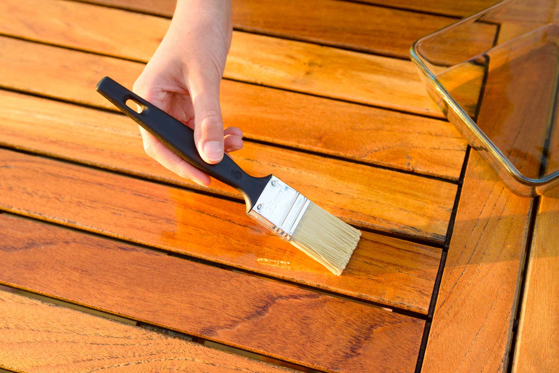 Don’t Like Old Orange Wood? Try This Stain Mix Instead! - Dengarden