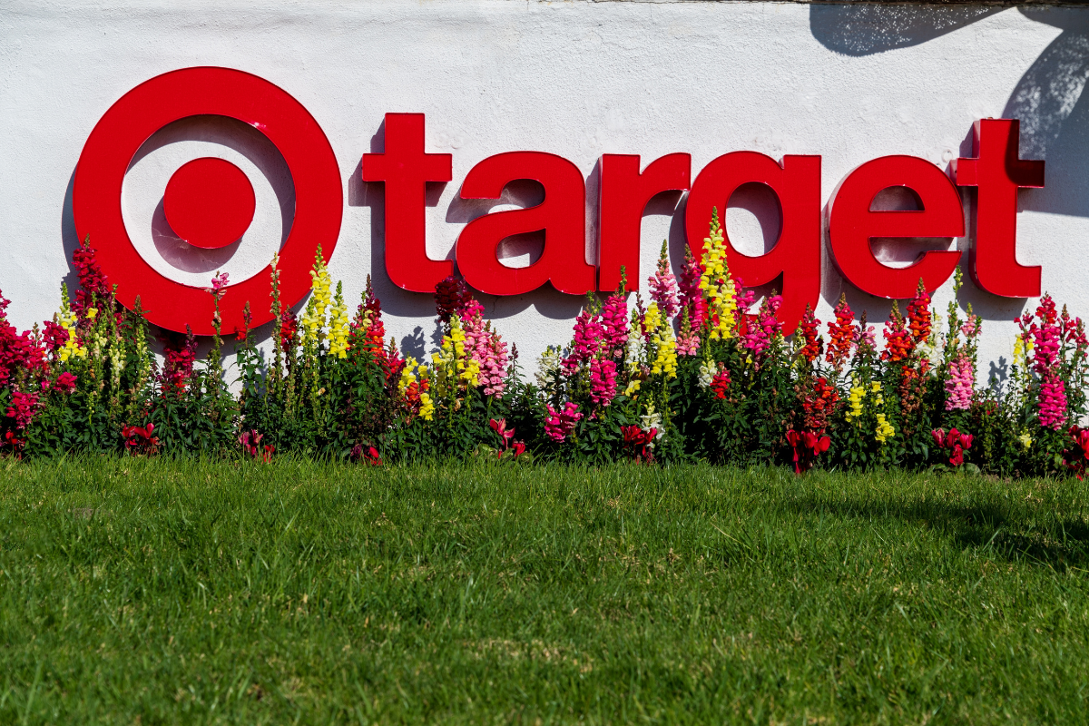 Target's New Floral Brand Has Shoppers Obsessed - Dengarden