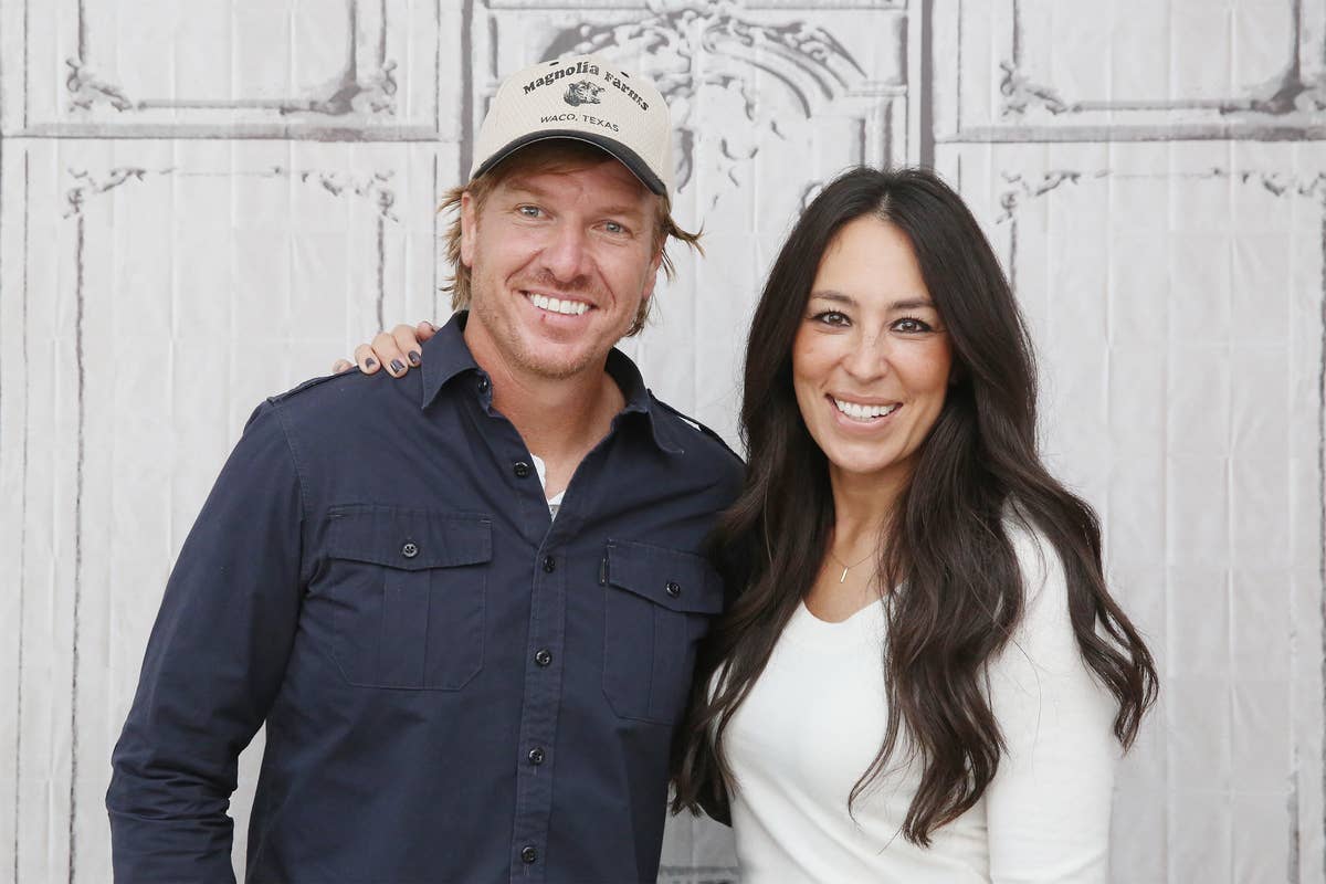 Chip and Joanna Gaines Announce New 'Fixer Upper' Limited Series ...