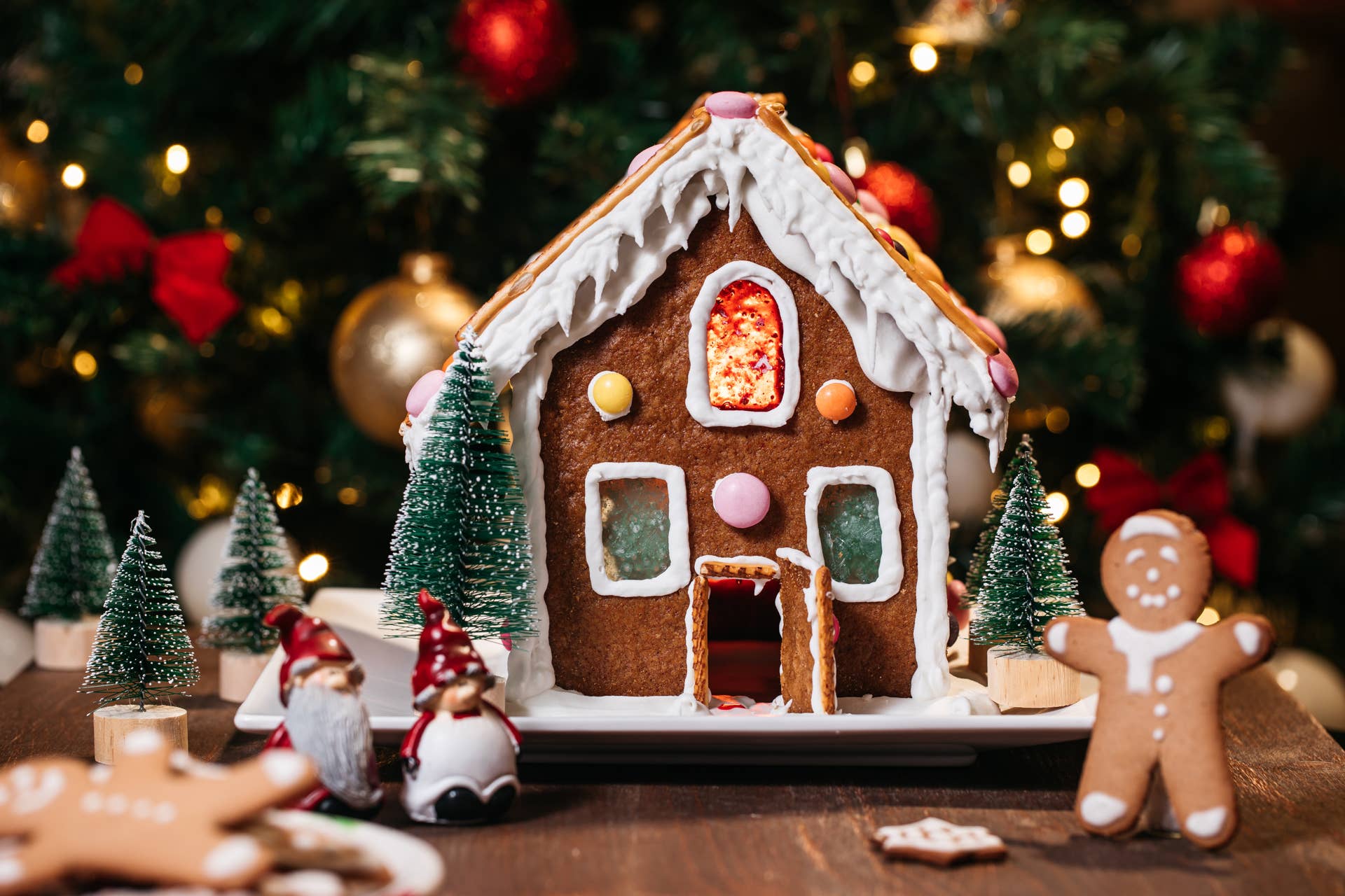 Create Stained Glass Gingerbread Windows Using Jolly Ranchers - Dengarden