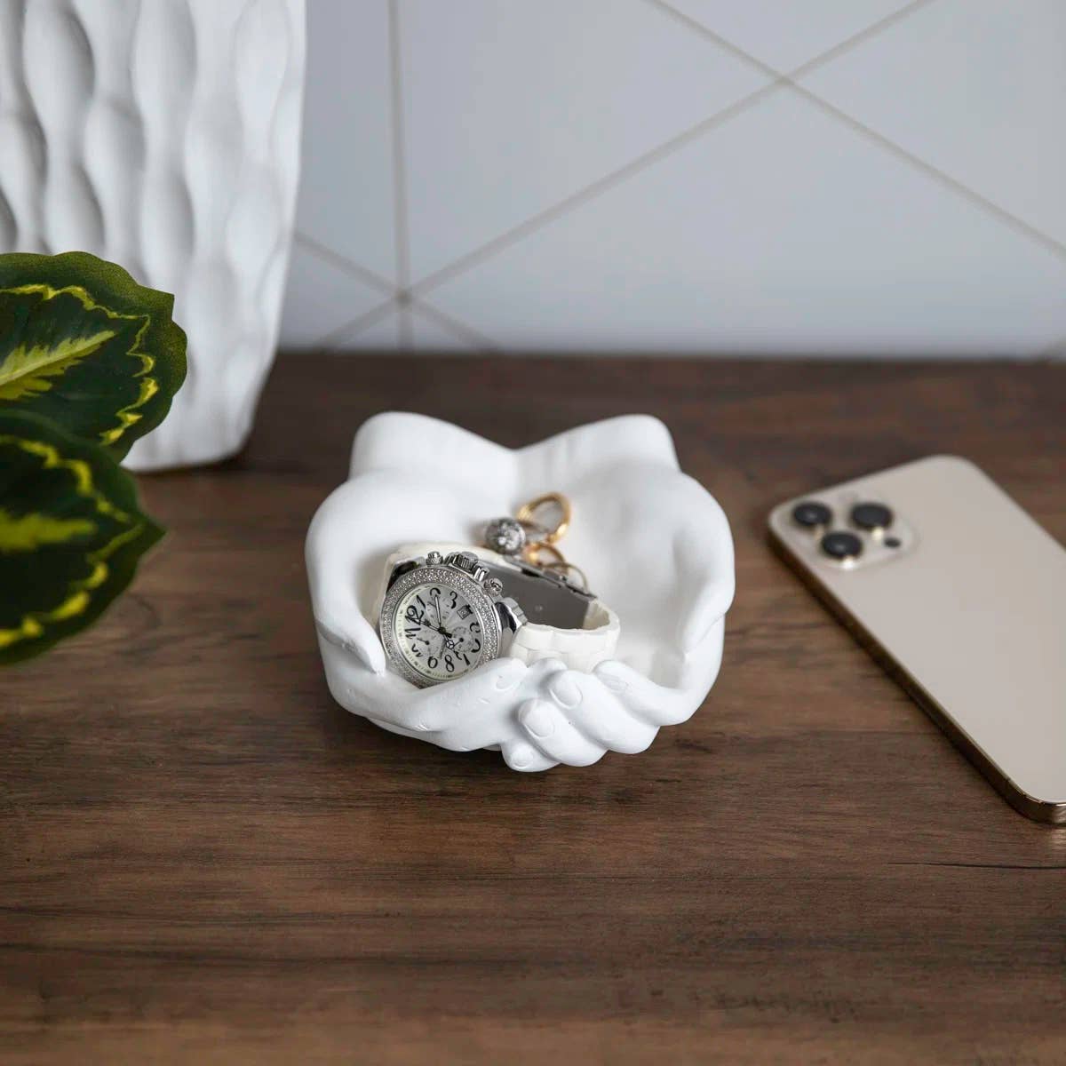 Wayfair Shares How to Channel the ‘Wuthering Heights’ Aesthetic - Dengarden