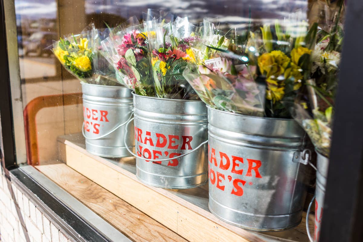 Trader Joe’s' Peony Tulips Are Back at Stores in Time for Spring ...