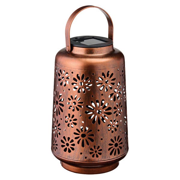 Aldi’s Returning $8 Solar Lanterns Elevate Any Yard for a Steal - Dengarden
