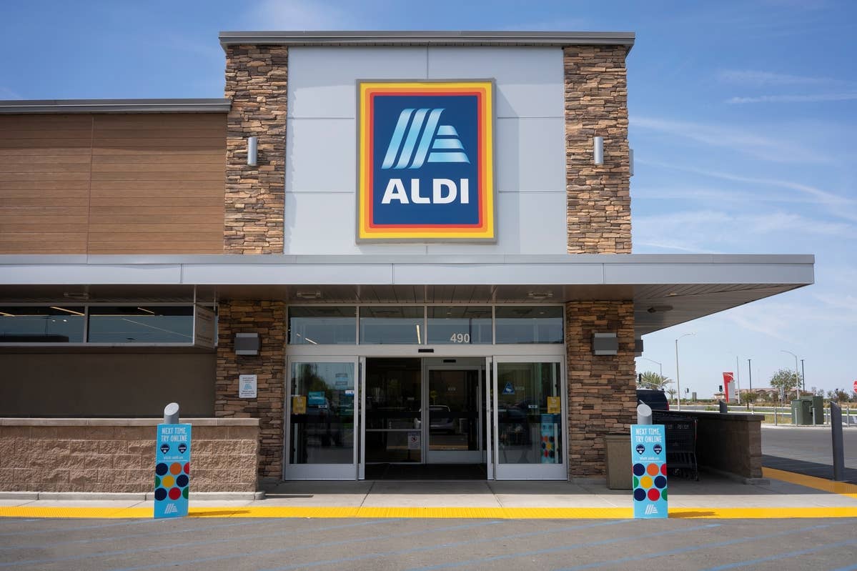 Aldi’s Lineup of Classic Flowers Is Perfect for Spring - Dengarden