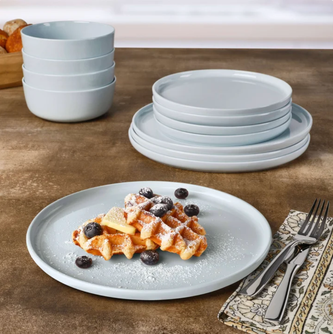 Costco Just Dropped the Prettiest Pink and Blue Dinnerware Sets - Dengarden