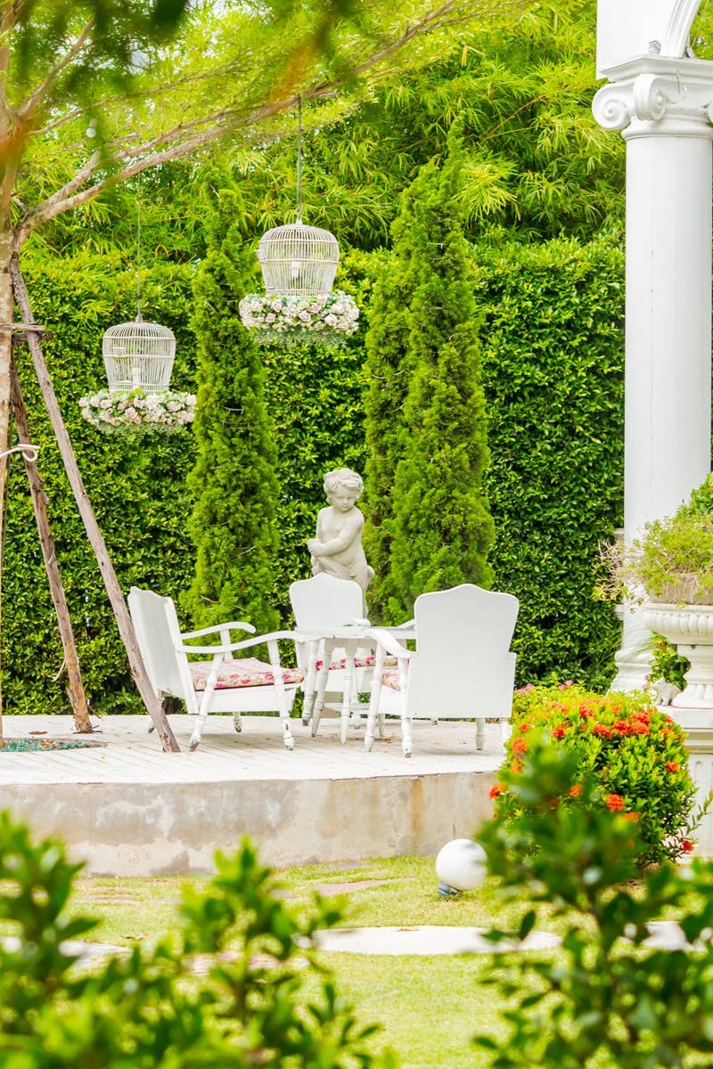 13 Patio Decorating Ideas to Try This Summer - Dengarden