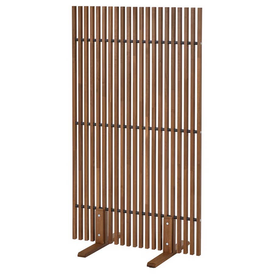 IKEA Privacy Screen Makes Small Patios Feel Cozy and Private - Dengarden