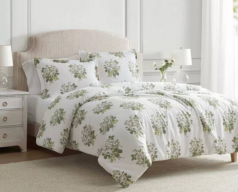 This Martha Stewart Floral Comforter Set Is 20% Off at Kohl's - Dengarden