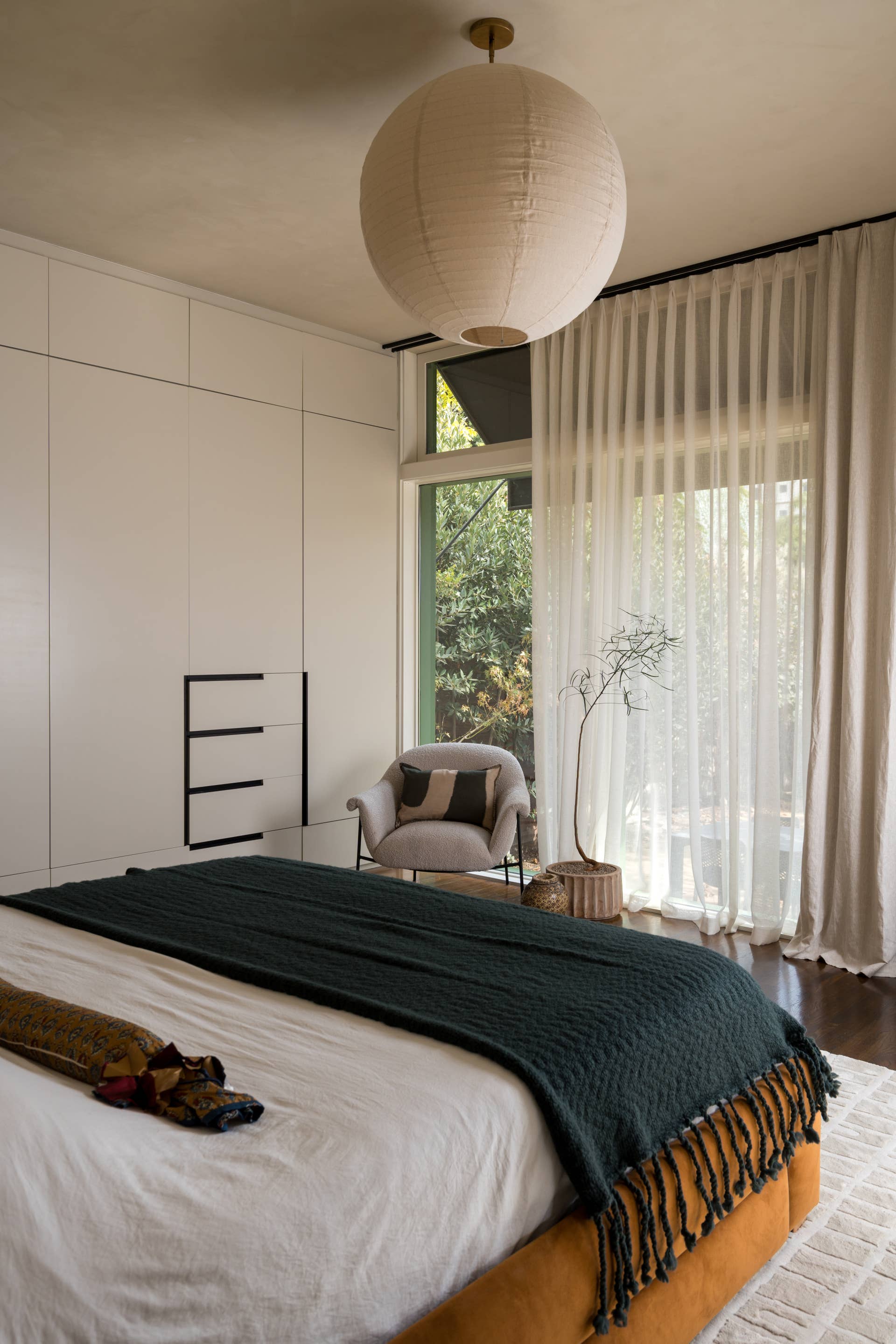 Yelp's 2026 Summer Home Trends Are About Personality and Comfort ...