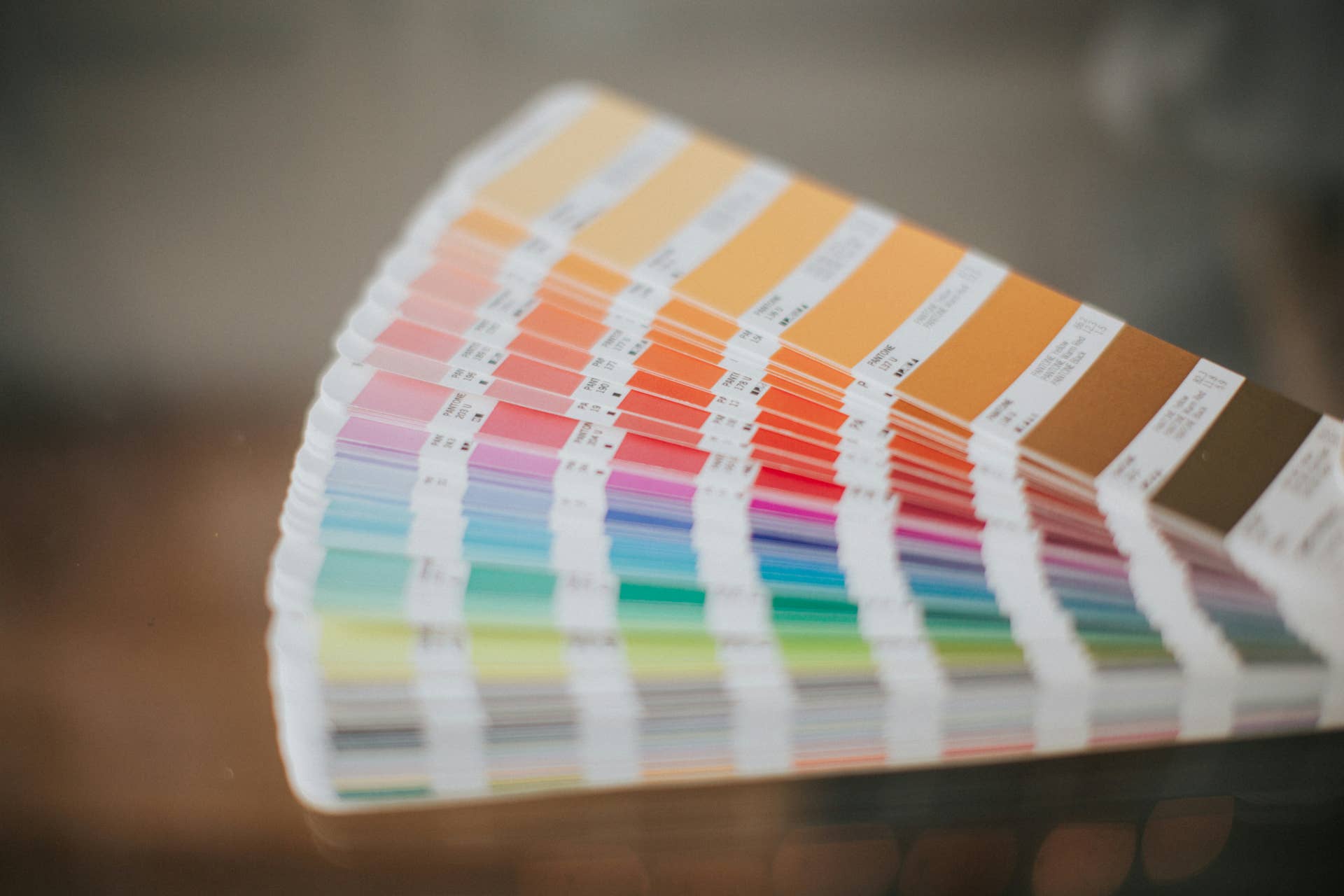 The Best and Worst Paint Colors for Selling a House - Dengarden