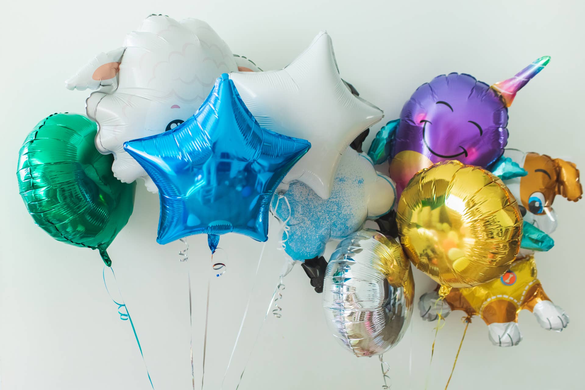 DIY Hand-Painted Balloons for Custom Party Decor - Dengarden