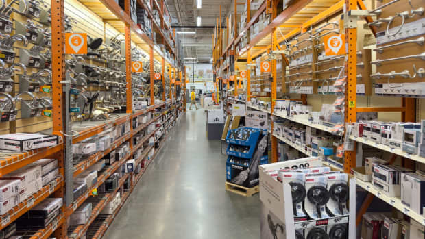 Home Depot Is Selling 'Rare' Houseplants and People Can't Wait to Get ...