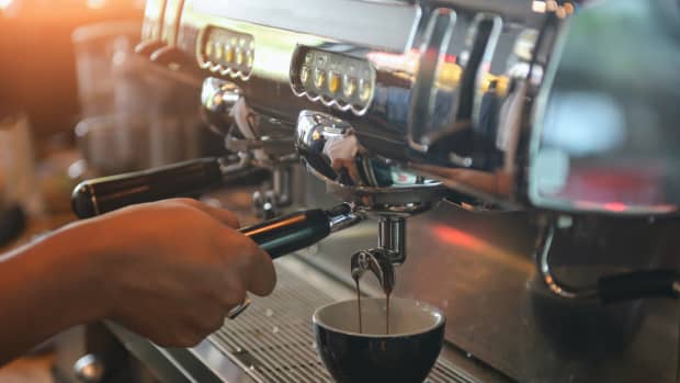 Woman's Simple Hack Totally Transforms Her IKEA BILLY Bookcases ...