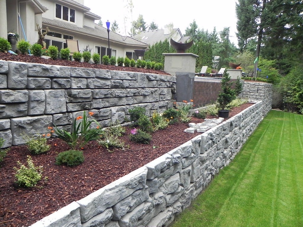 Build a Dry-Stack Stone Retaining Wall the Right Way