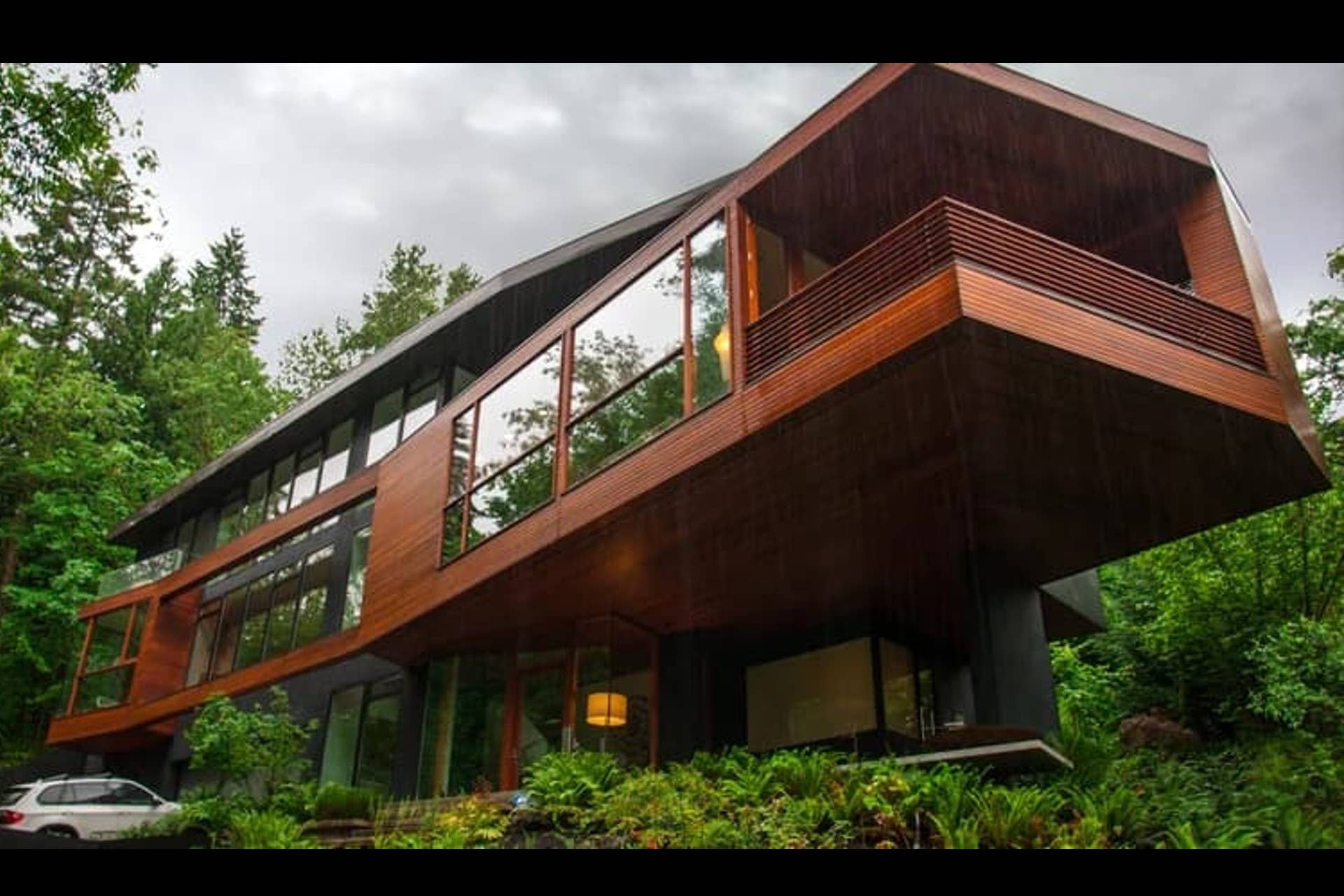 20 Movie Homes That Were Practically a Lead Character - Dengarden