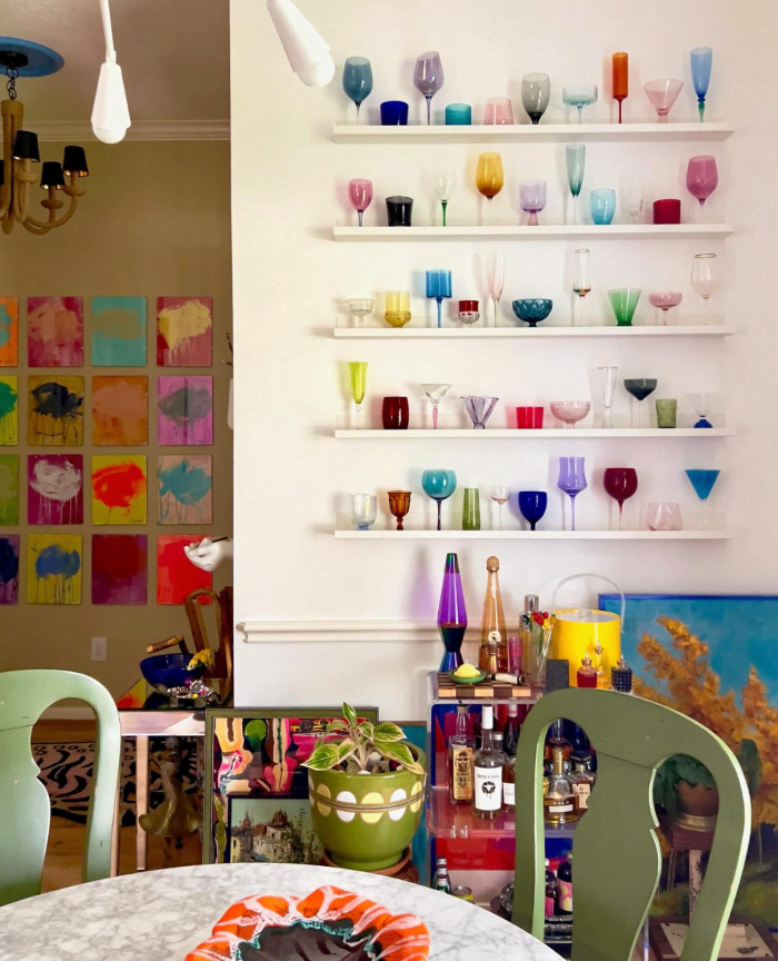 16 Thrifted Glassware Finds That’ll Inspire A ‘Goodwill Near Me’ Search ...