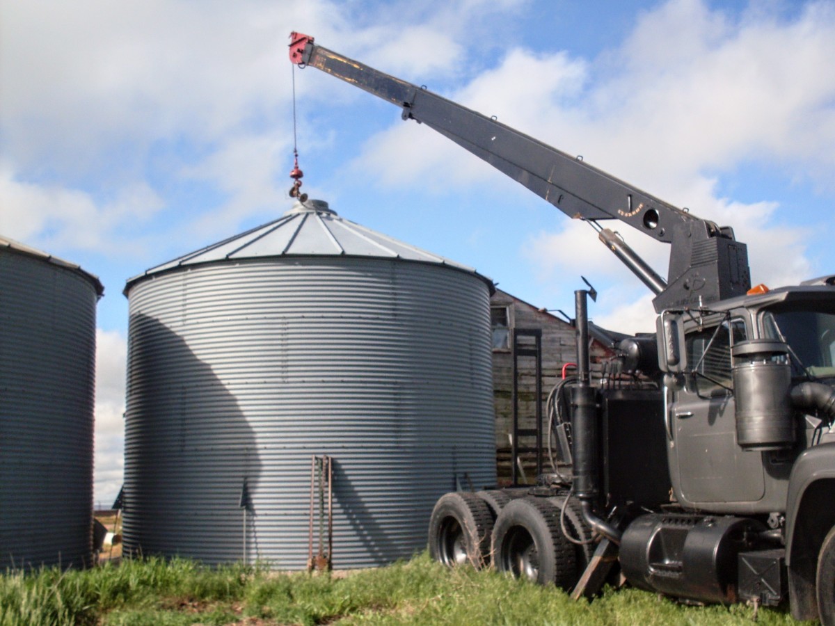 How to Disassemble a Grain Bin: Picture Tutorial - Dengarden