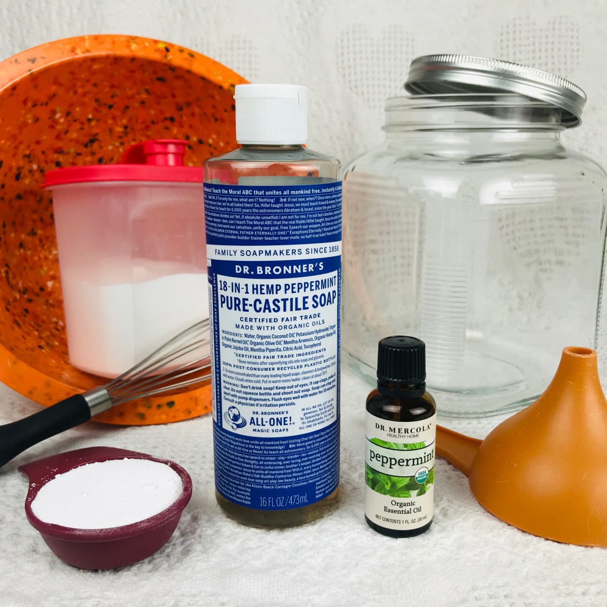 Easy 3-Ingredient DIY Laundry Detergent - Dengarden