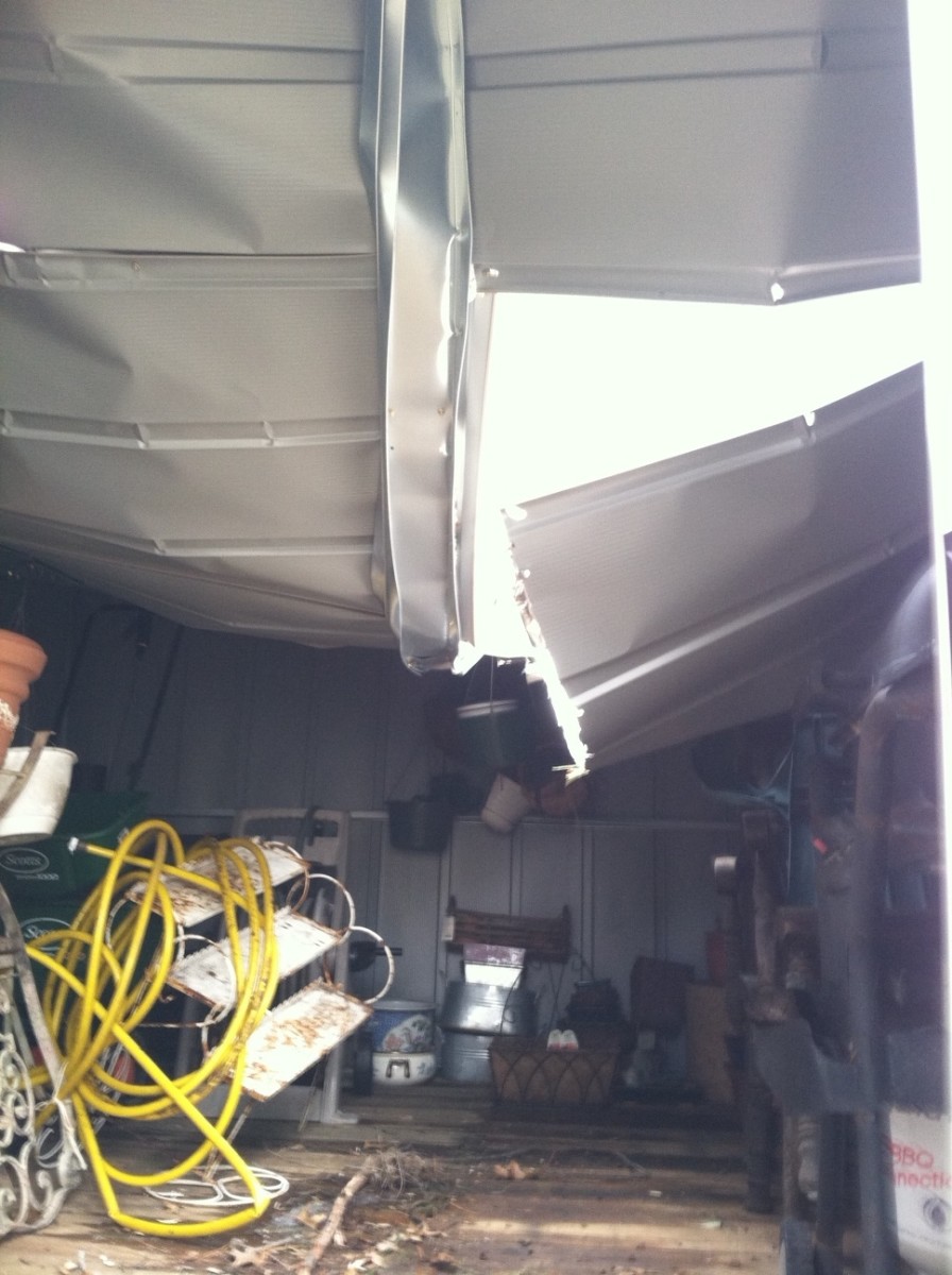 How to Fix a Collapsed Storage Shed (Arrow SR1012) - Dengarden