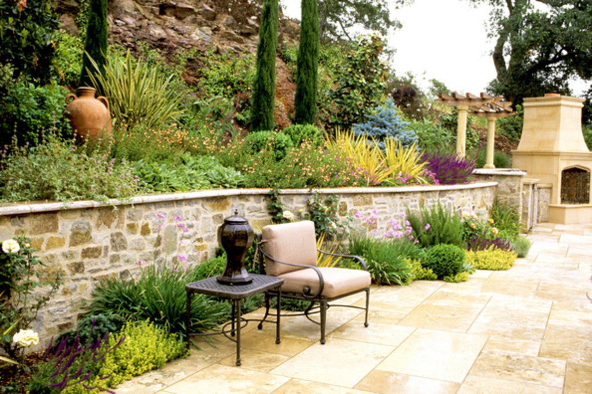 Mediterranean Patios, Pergolas, Stucco Terraces, & Water Fountains ...