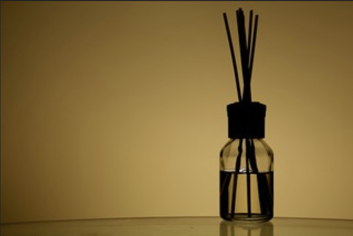 How to Refill Glade, Airwick, and Febreze Air Fresheners - Dengarden