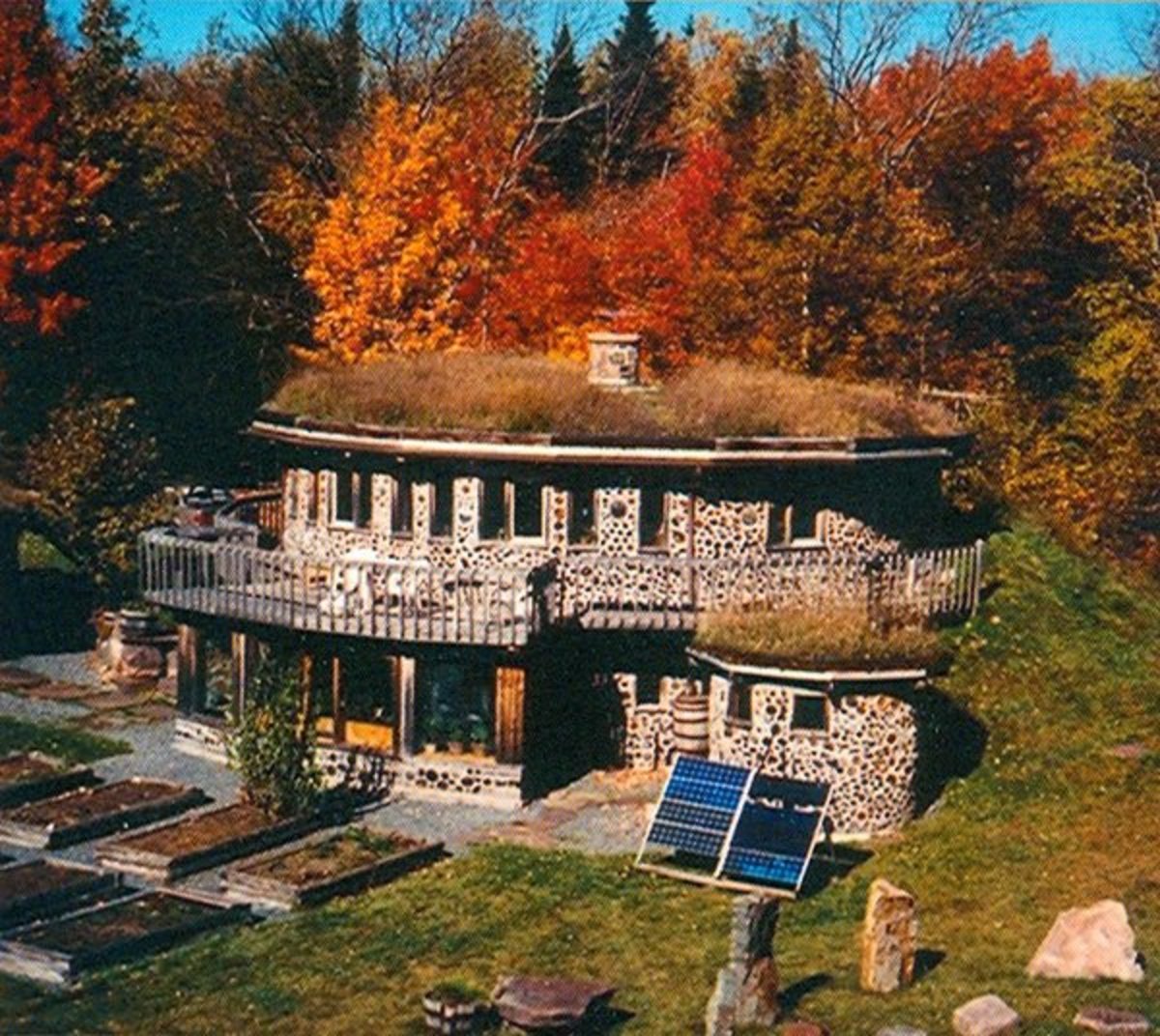 Underground Living and Eco-Friendly Underground Homes - Dengarden
