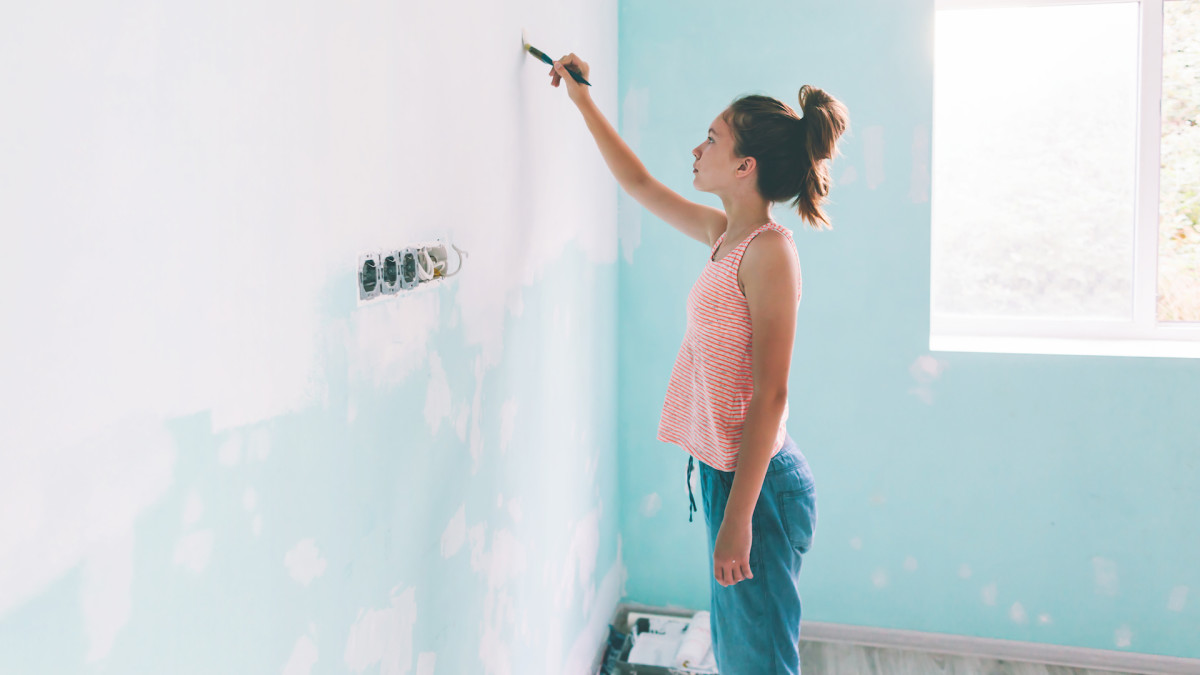 Family Lets 12 Year Old Design and Renovate Bathroom Herself - Dengarden