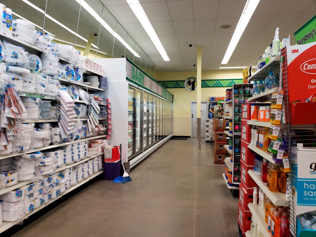 Professional Cleaner Shares the Best and Worst Cleaning Products at ...