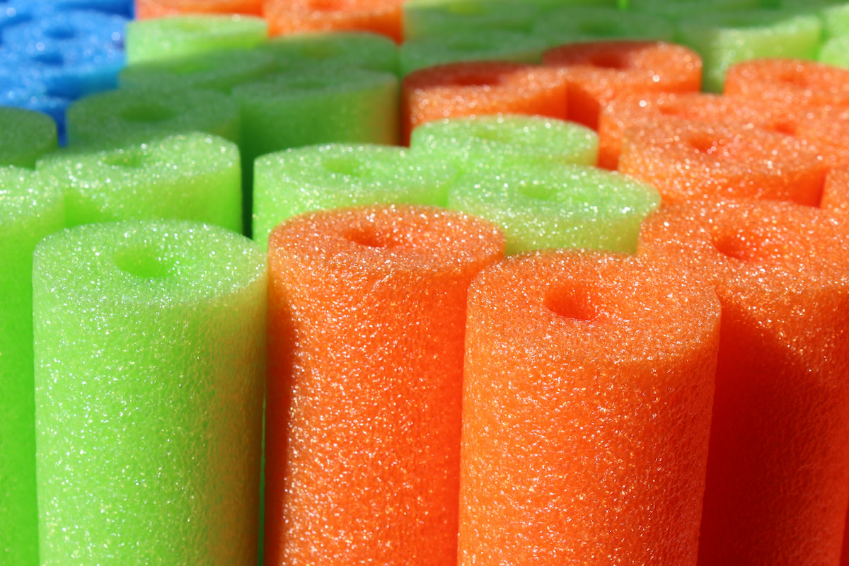 Woman Uses Pool Noodles to Build DIY Ottoman and It Looks So Real ...