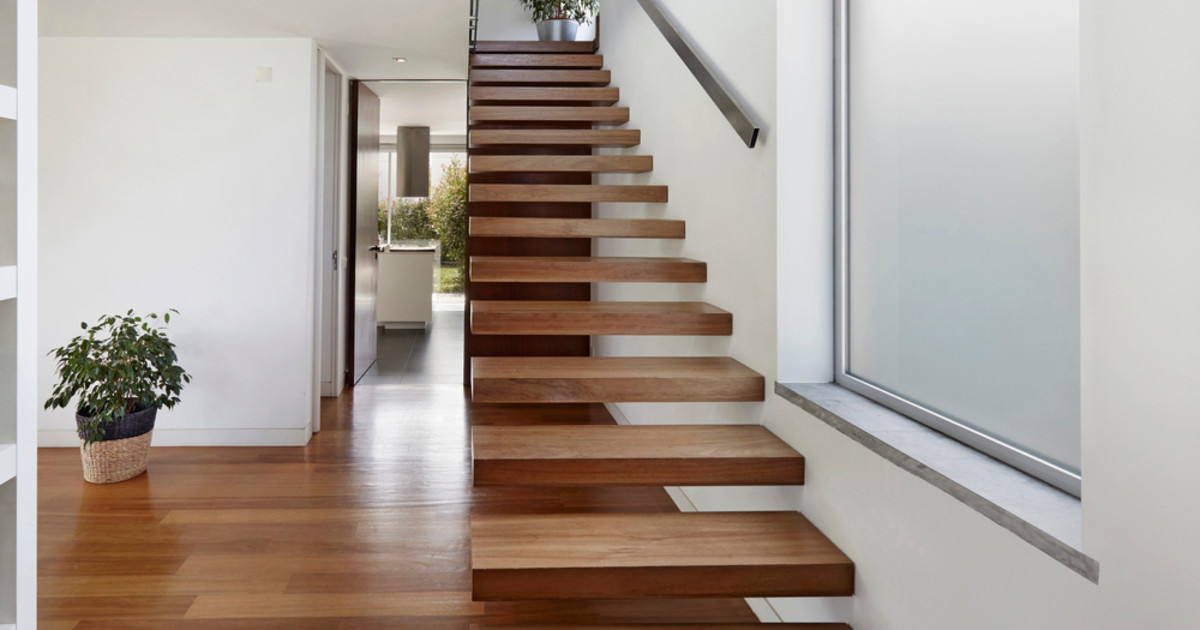 Man Builds Foldable Stairs and It's The Coolest Thing Ever - Dengarden