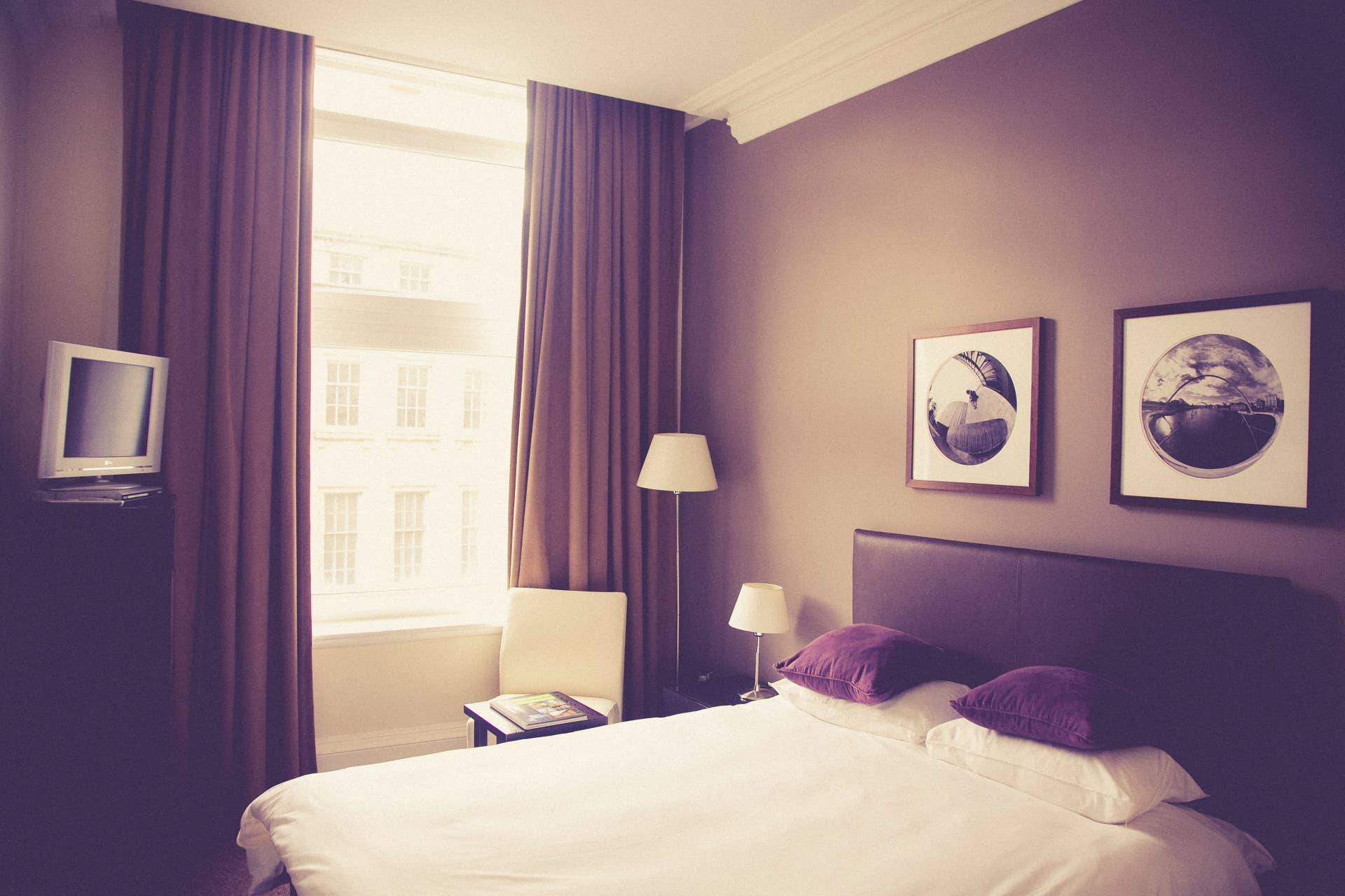 With Family Coming to Visit, This Pop-Up Guest Room Could Save the Day ...