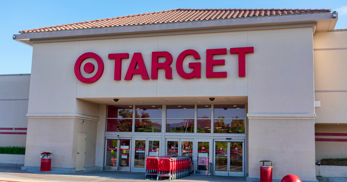 Is Target Open on Christmas Day? 2025 Holiday Hours - Dengarden