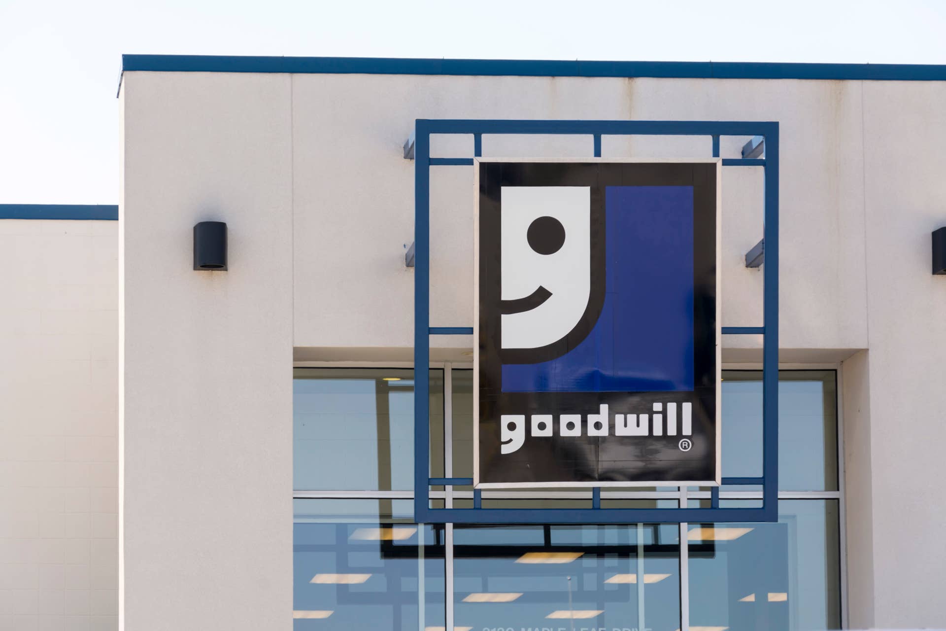 Human Skull Discovered in Goodwill Donation Bins in Michigan - Dengarden
