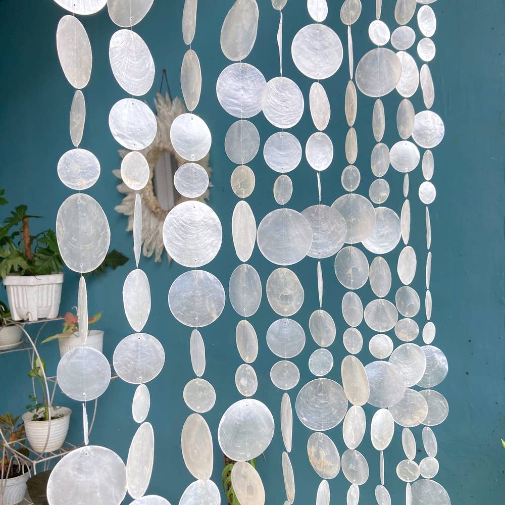 This Capiz Shell Wall Decor DIY Is an Effortless Home Upgrade - Dengarden