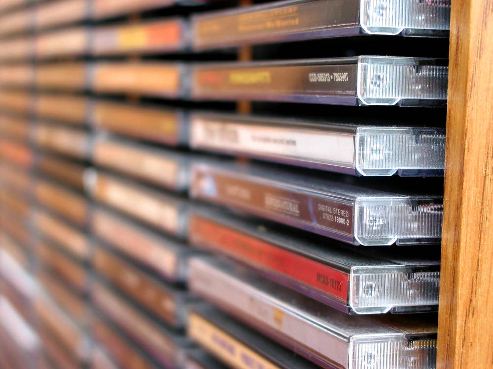Woman Uses IKEA CD Towers for Bathroom Storage and It’s Genius - Dengarden
