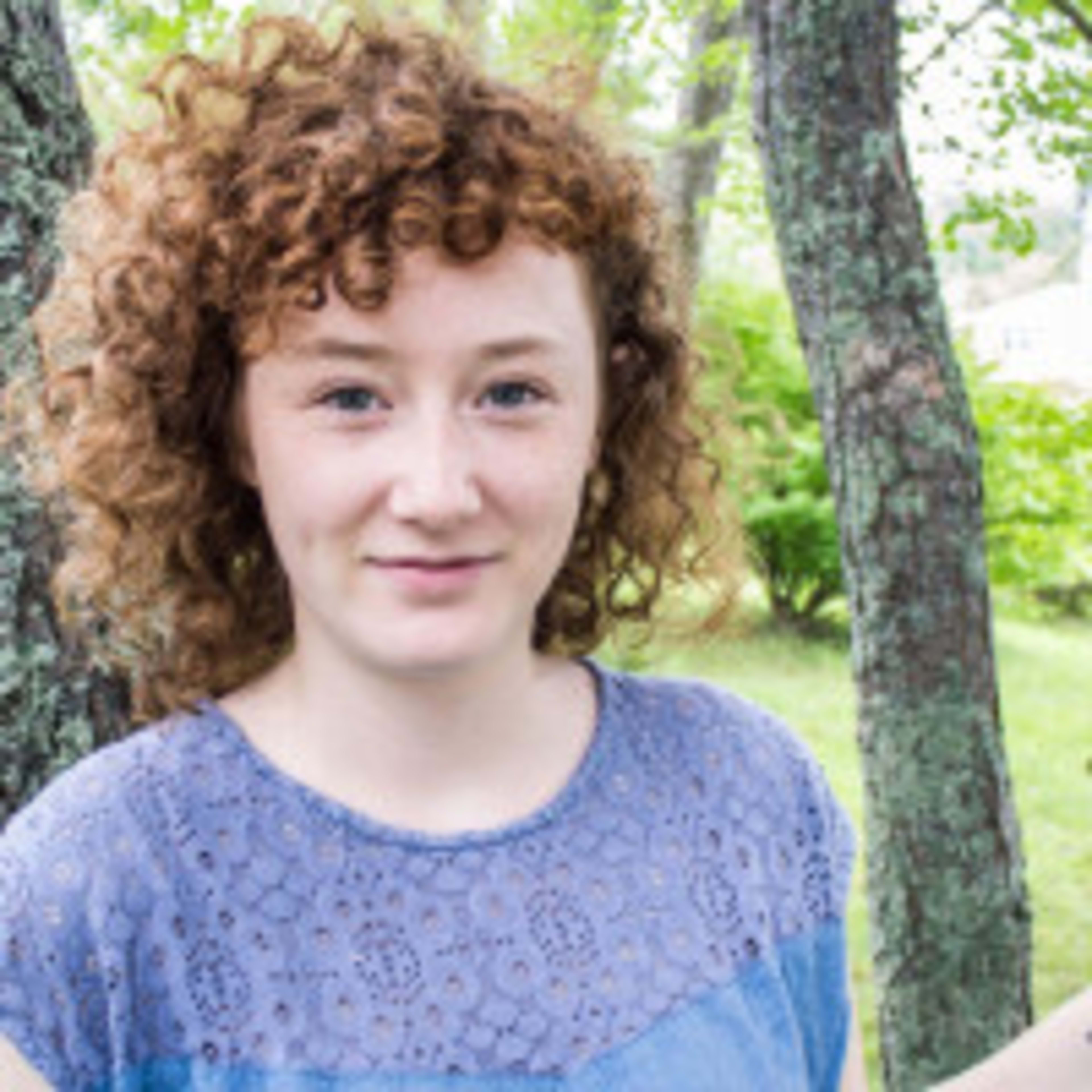 How to Make Milk Crate Cushions for Handy Storage Ottomans - Dengarden