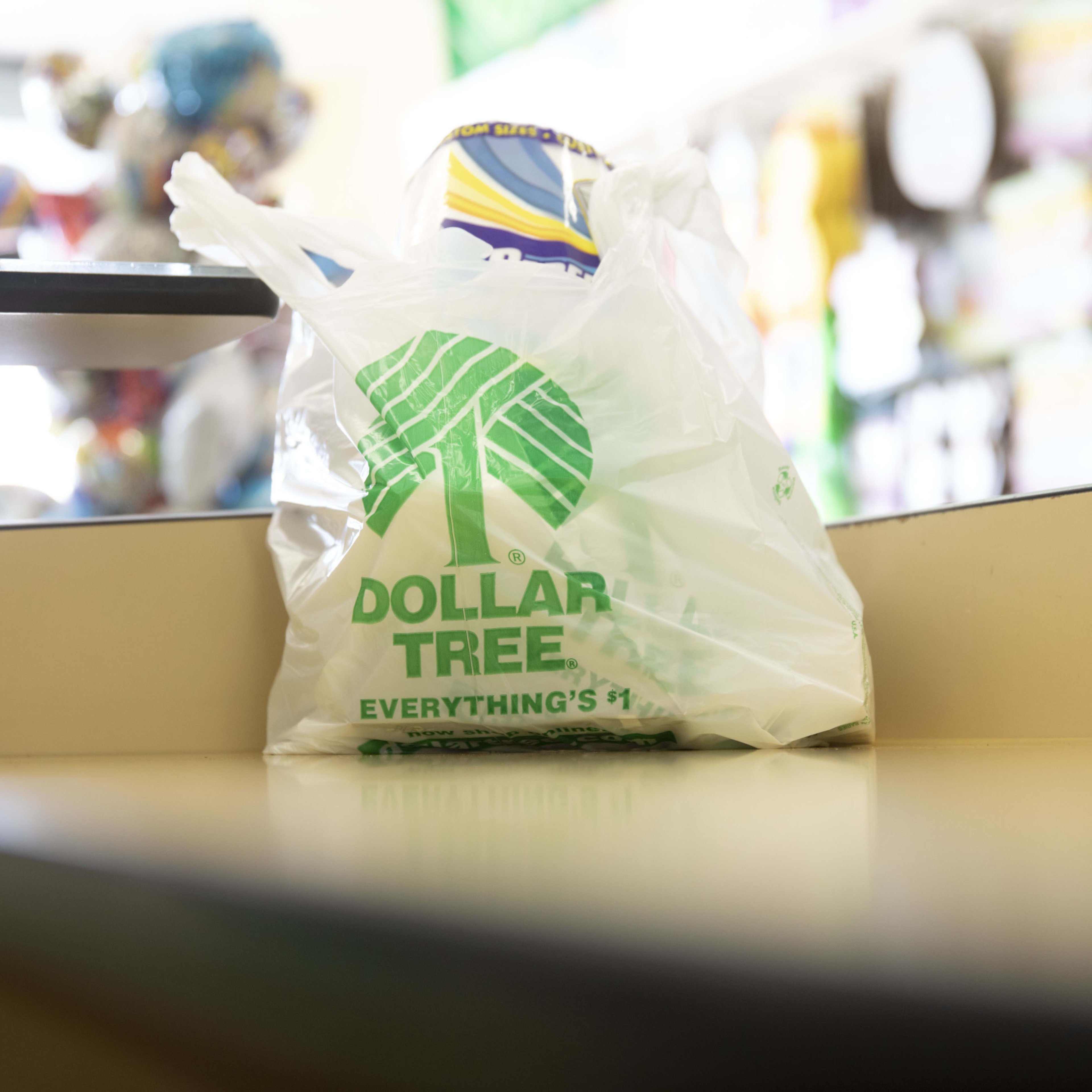 This Cheap 'Aquarium Nightlight' Dollar Tree DIY Is the Perfect Craft ...