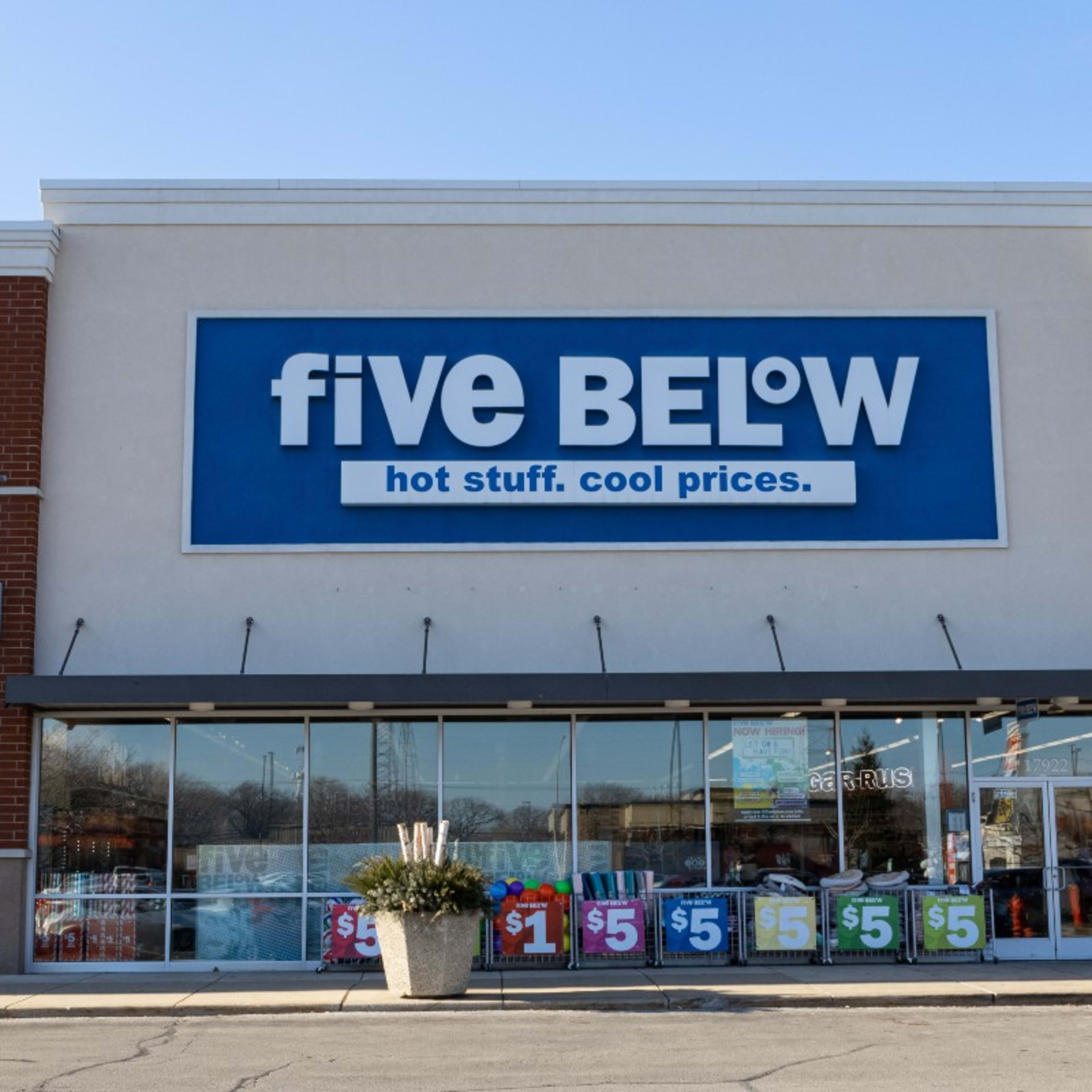 Amazing Outdoor Finds Under $5 at Five Below This August - Dengarden