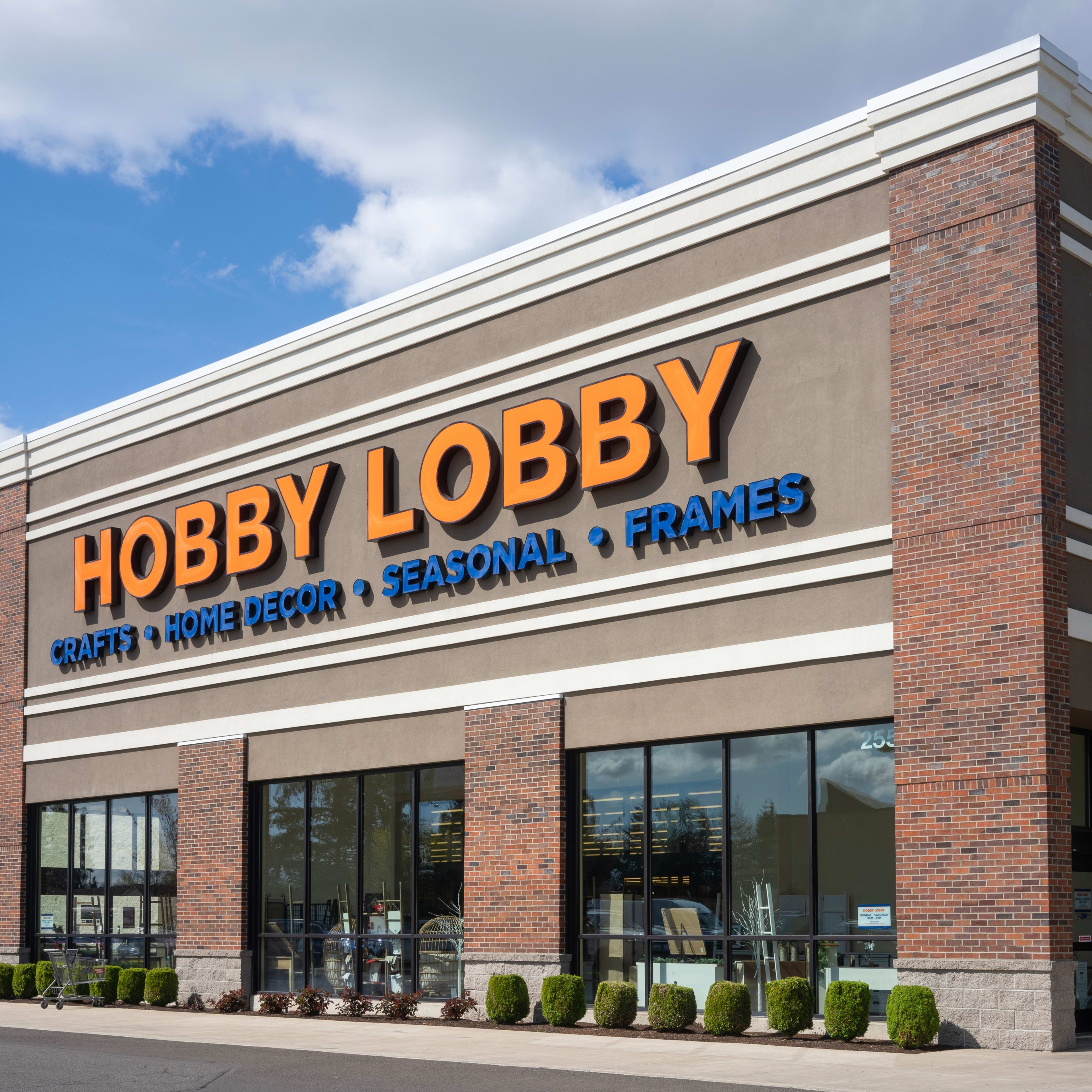 Hobby Lobby's Popular Gingerbread Collection Is Back In Stores - Dengarden