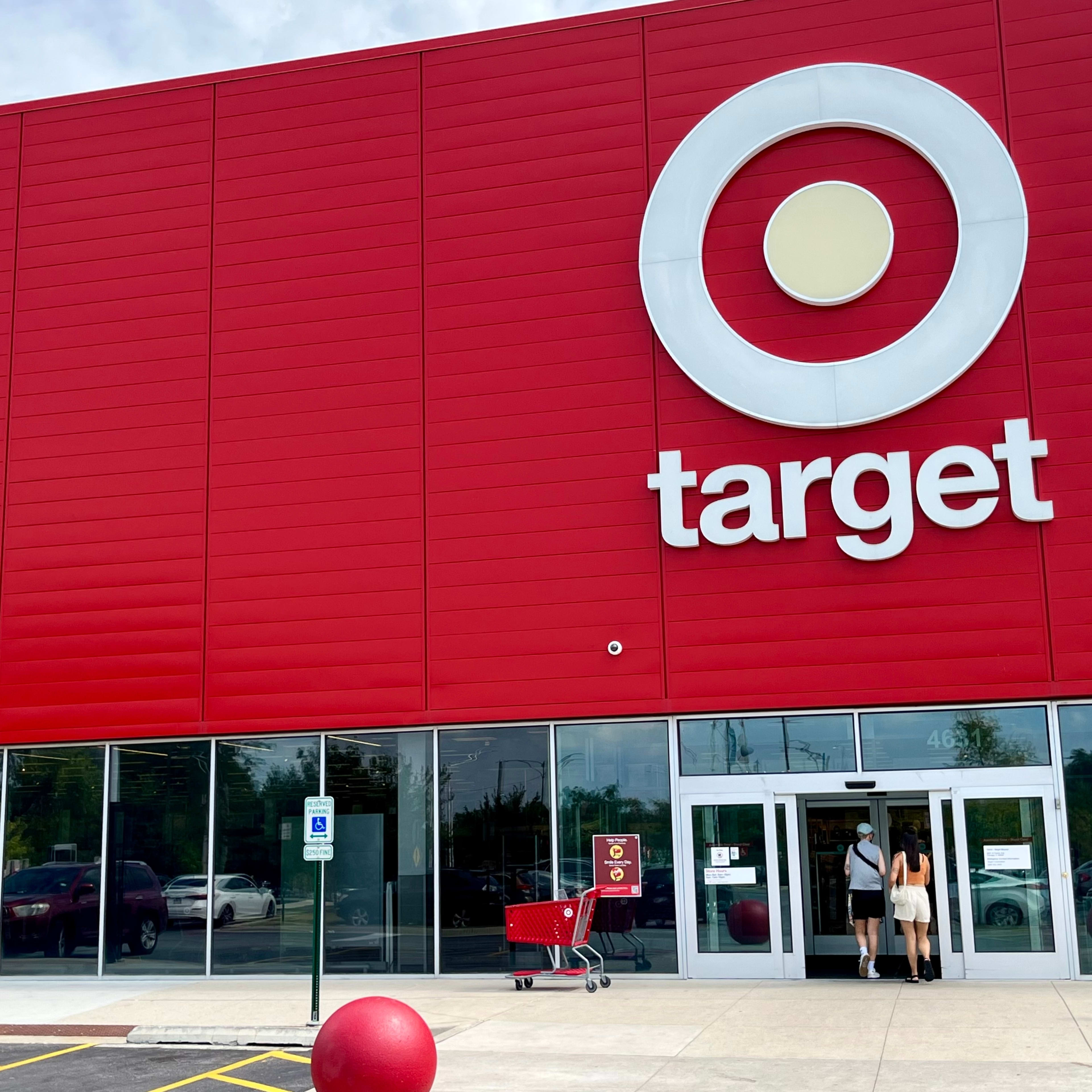 Is Menards Open on Thanksgiving? 2025 Holiday Hours - Dengarden