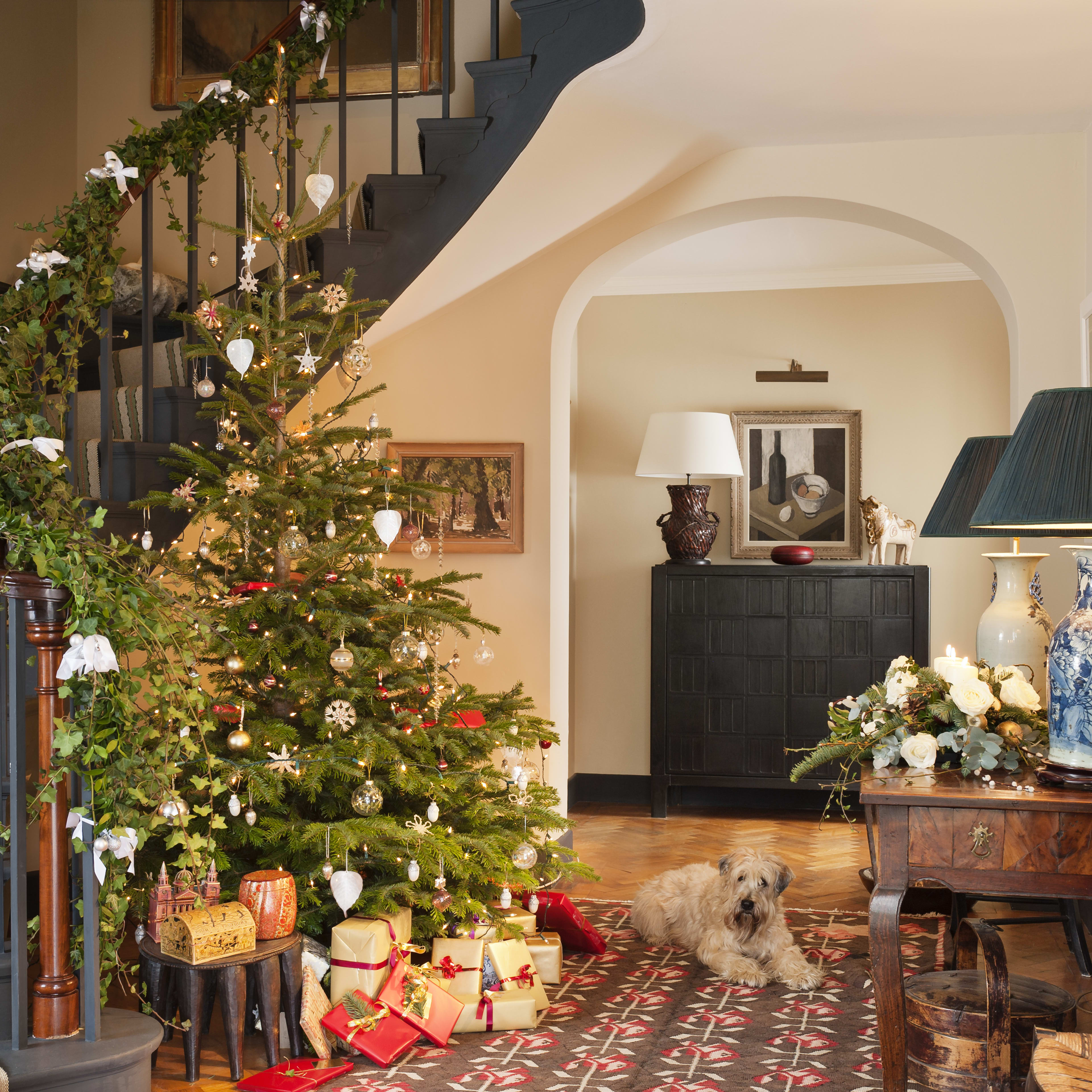 What is a Keyhole Garden, and How to Make Your Own - Dengarden