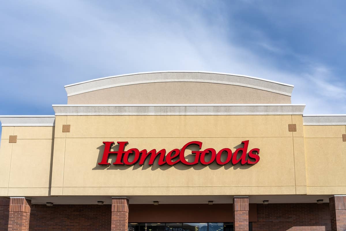 This Luxury Marble Find at HomeGoods Has Gone Viral - Dengarden