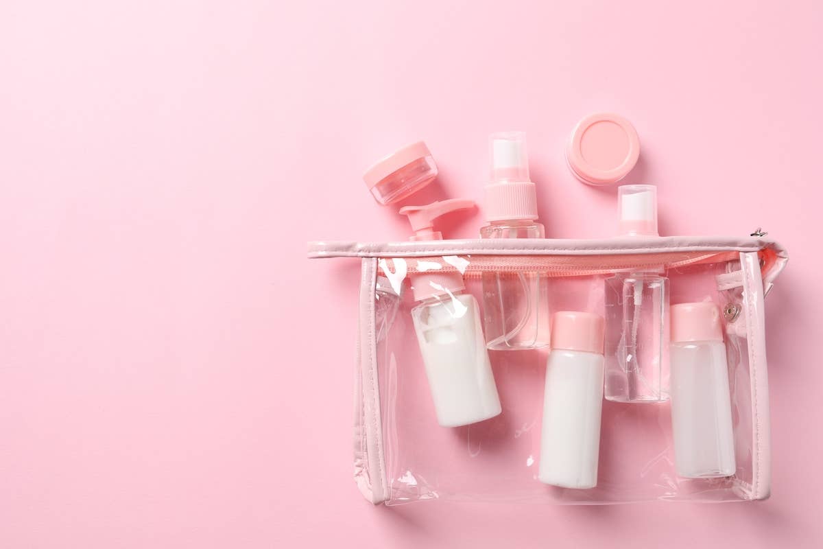 What Is Frogging? How to Frog a Sweater Into a Ball of Yarn - Dengarden