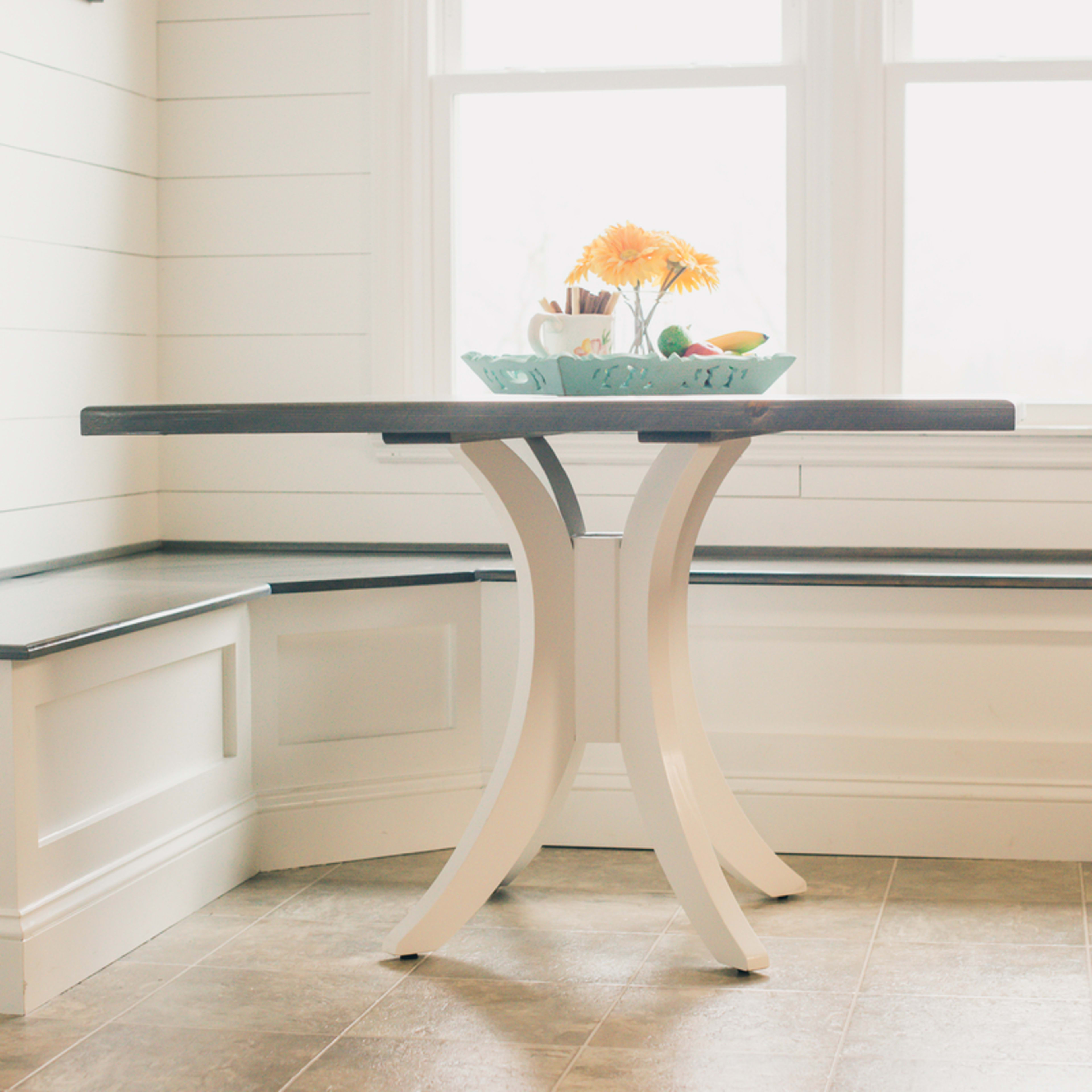 This DIY Noisemaker Station Lets Kids Have New Year's Eve Fun - Dengarden