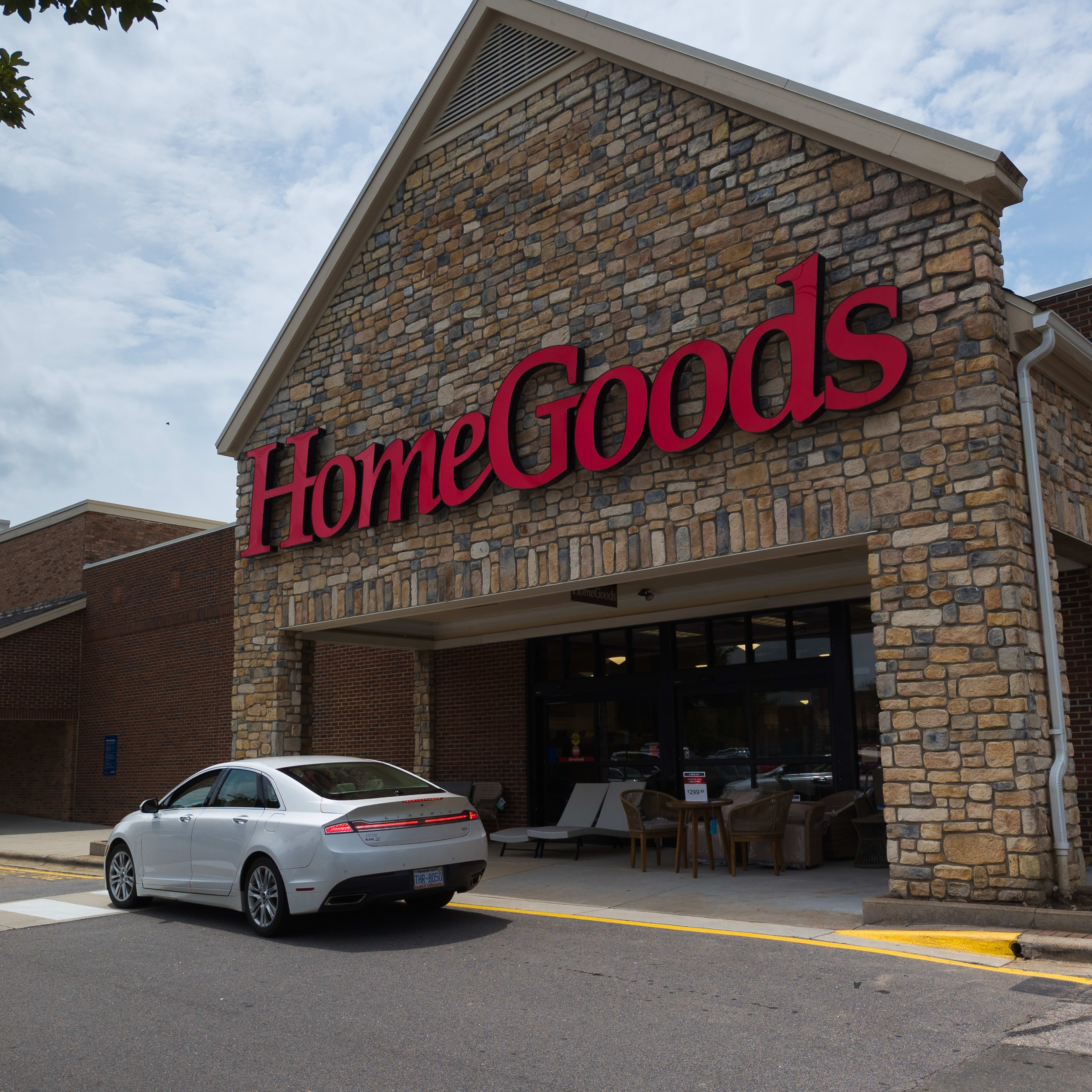 This Holiday Craft Using Hobby Lobby Cutting Boards Is Genius - Dengarden