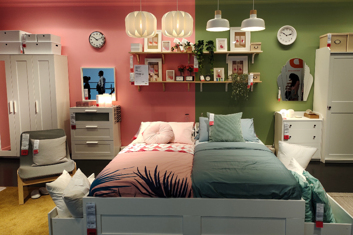 Day in the Life of IKEA Interior Designer Is Giving People FOMO - Dengarden
