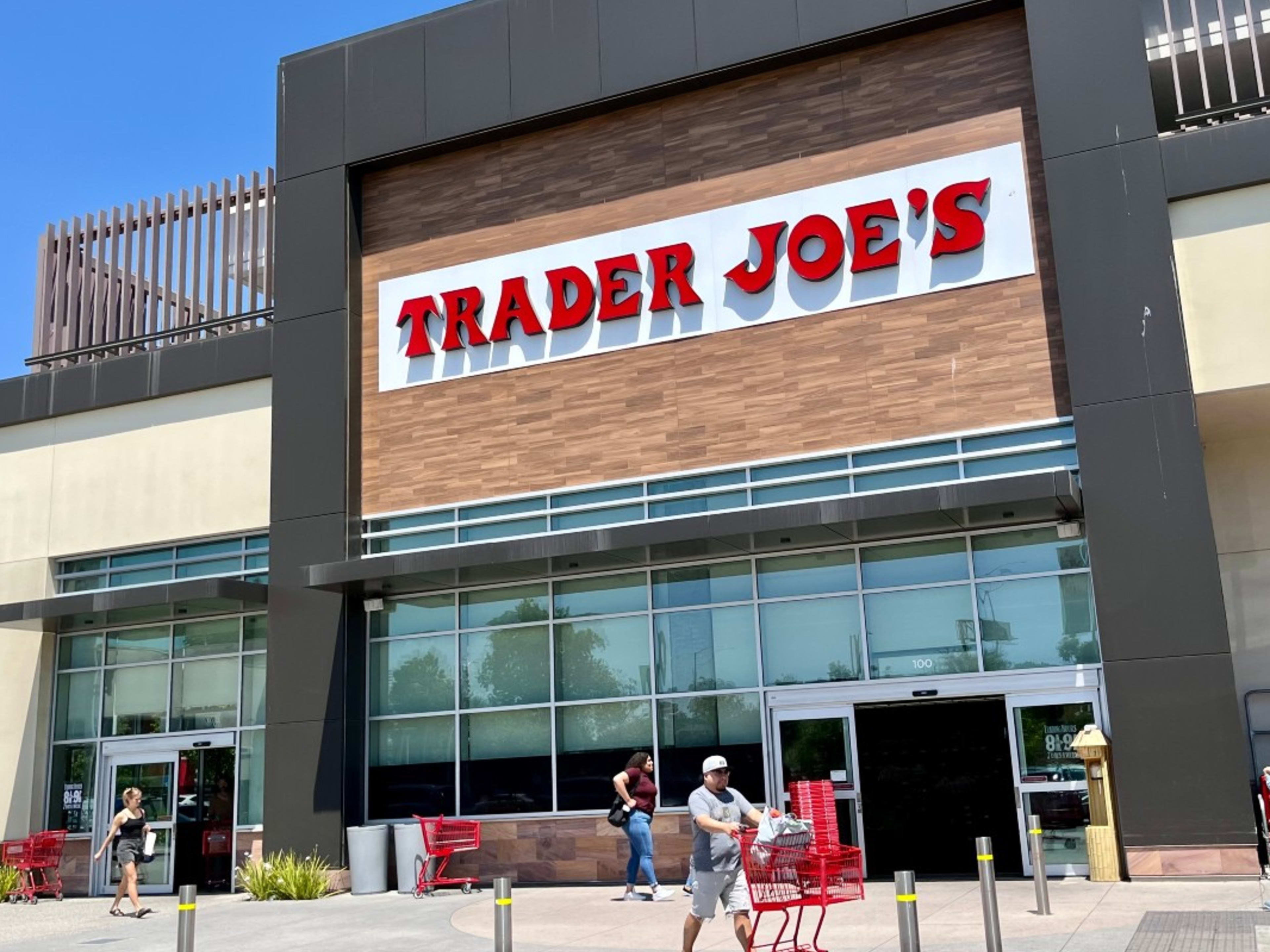 Is Trader Joe's Open on Fourth of July? 2025 Holiday Hours - Dengarden