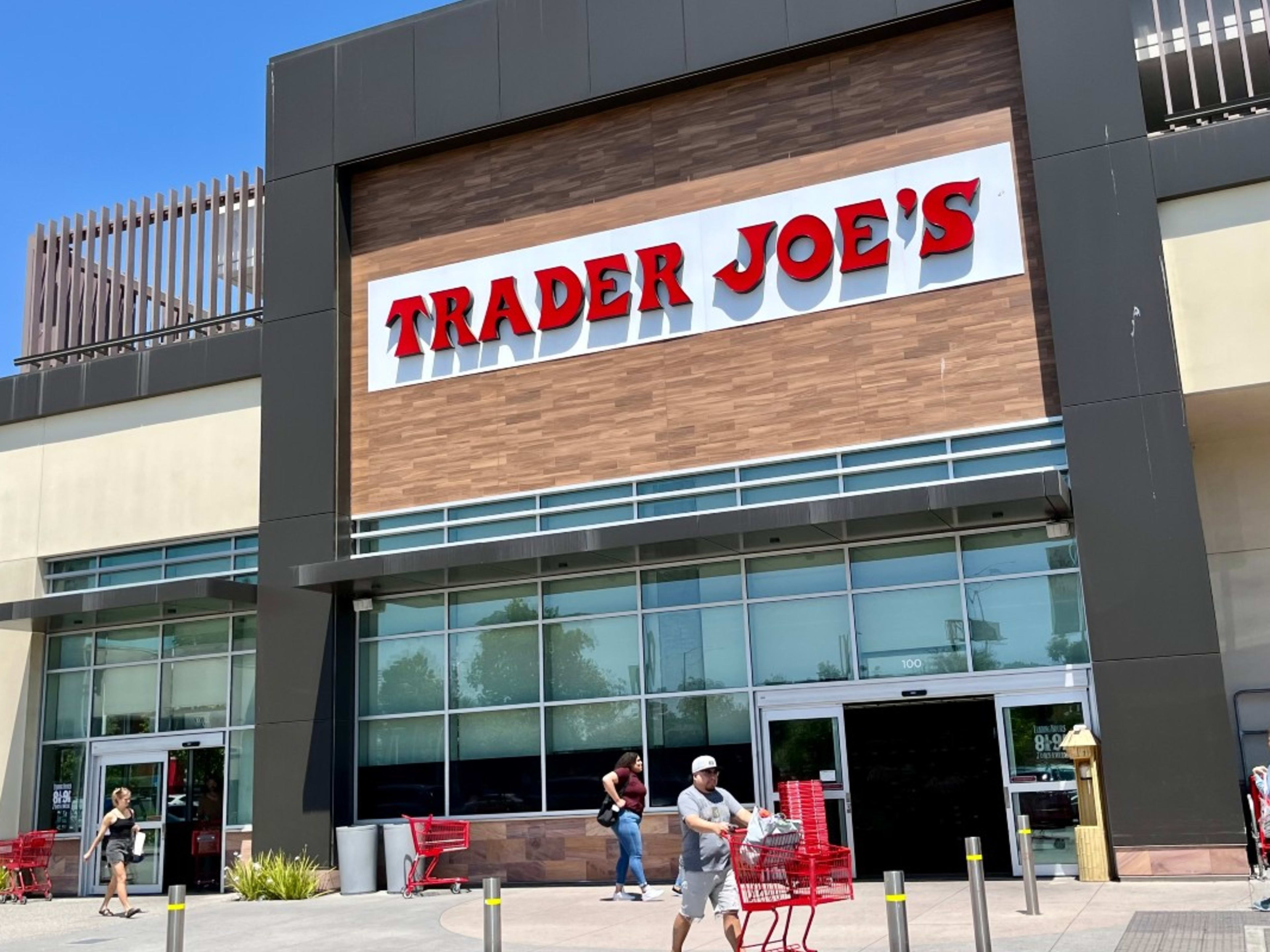 Is Trader Joe's Open on Fourth of July? 2025 Holiday Hours - Dengarden